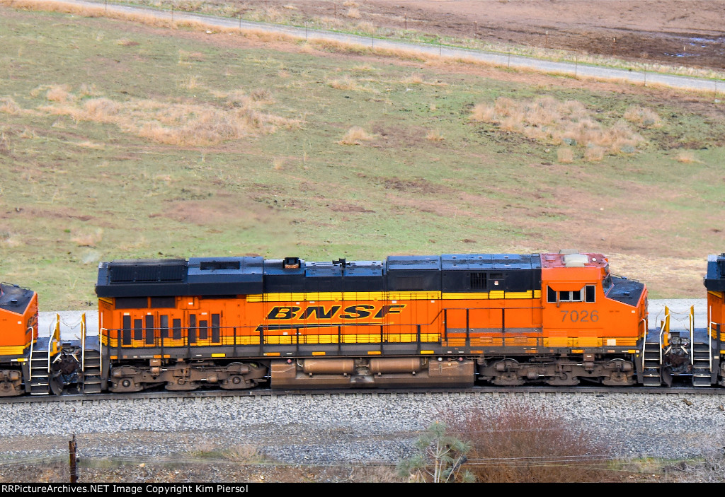 BNSF 7026